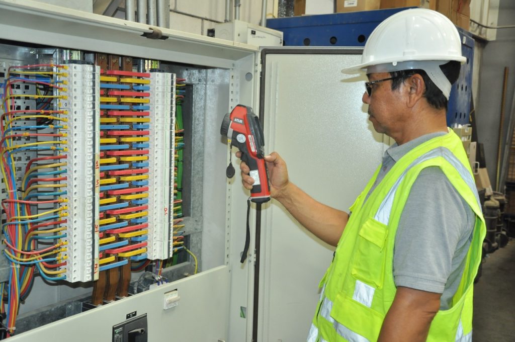 Power Center Factory - Panel Builder